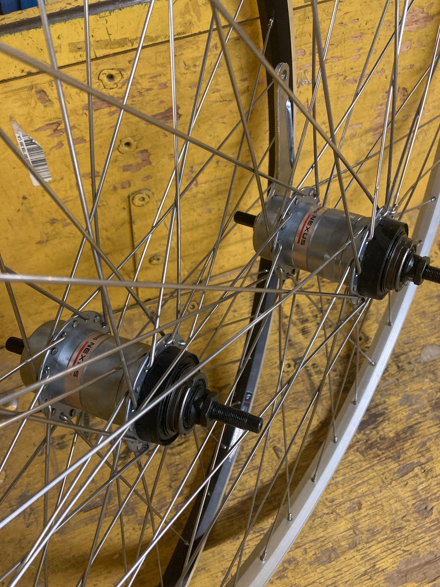 Shimano Nexus 3 – 700c – Built by Hand – Plain Bicycle